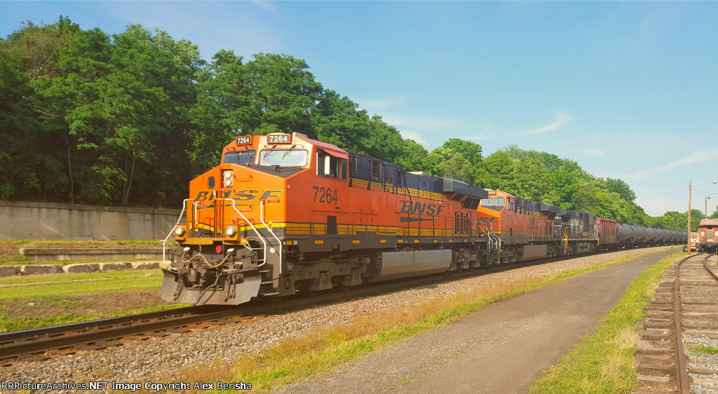 BNSF 7264 67Z